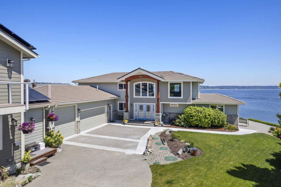 Entertainer’s dream home for sale in Olympia waterfront views | The ...